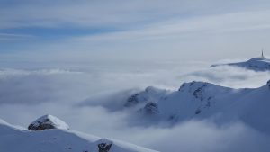 BUCEGI IARNA – VARFUL BUCSOIU MARE – Povești Altfel
